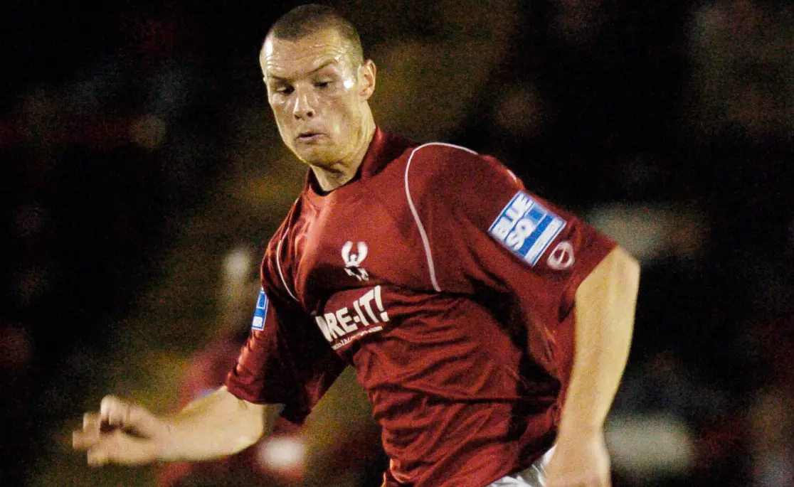 James Constable signs on for Hungerford Town