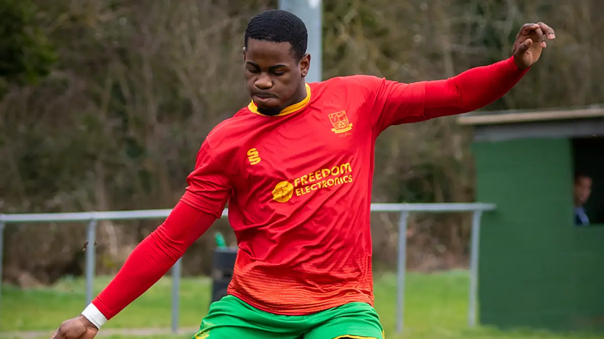 Christian Johnson nominated for Berkshire Football Award – Football in ...