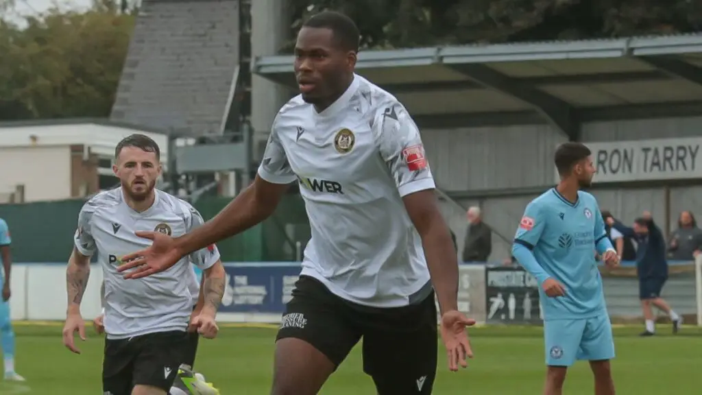 Football in Berkshire - From Sunday League to National League